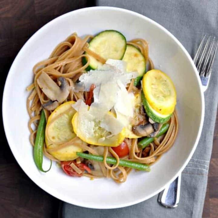 Summer Vegetable Linguine - Pinch and Swirl
