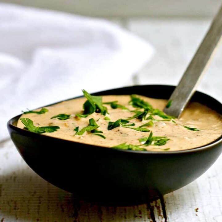Easy Remoulade Sauce Recipe - Pinch and Swirl