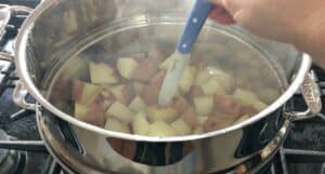 Easy Creamy Mashed Red Potatoes - Pinch and Swirl