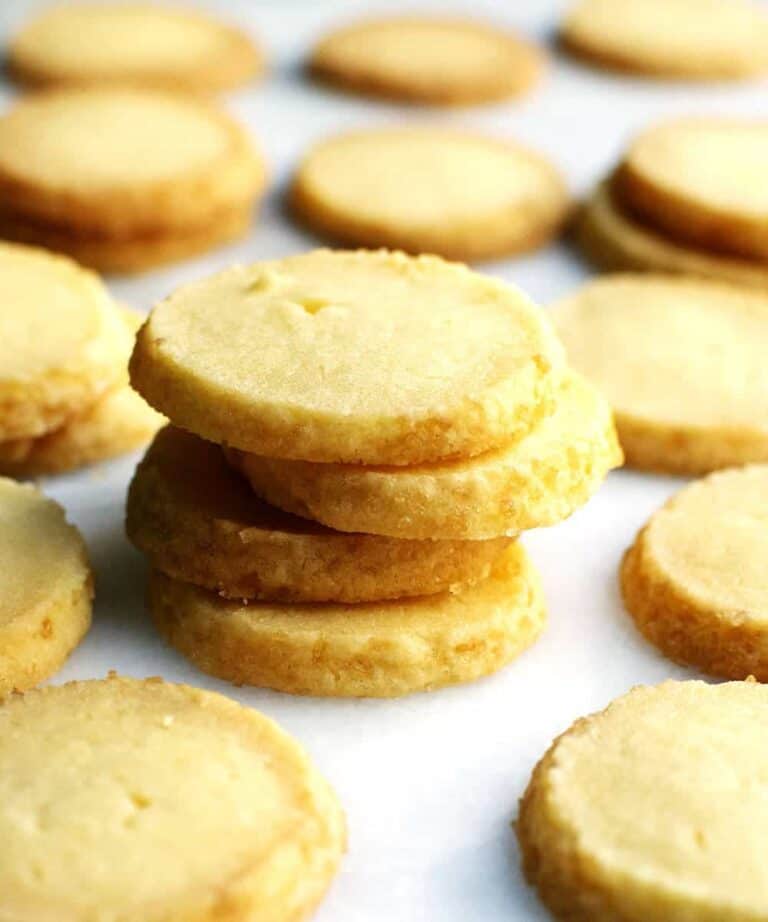 Melt in Your Mouth Butter Cookies - Pinch and Swirl