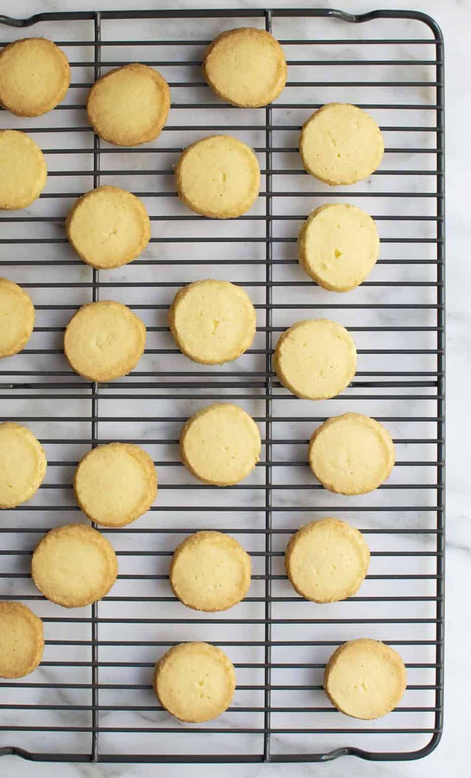 Melt in Your Mouth Butter Cookies - Pinch and Swirl