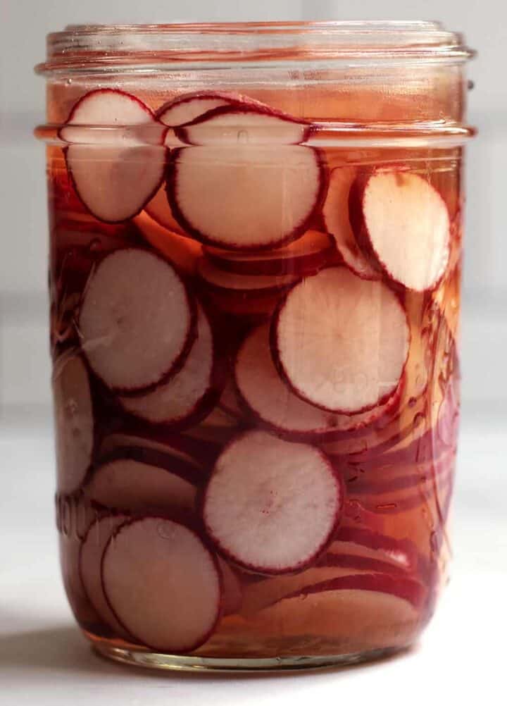 Easy Pickled Radishes (Make in 10 minutes!) - Pinch and Swirl