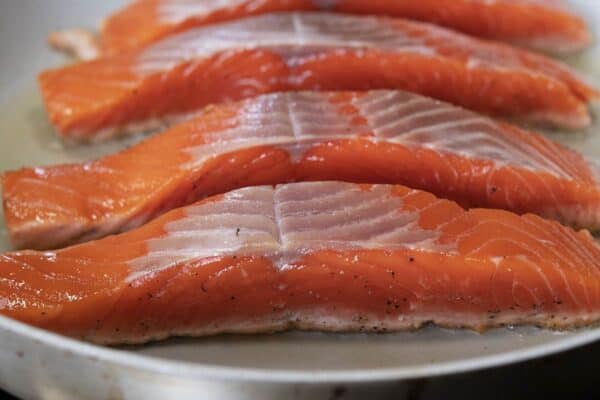 Salmon Piccata (less than 30 minutes!) - Pinch and Swirl