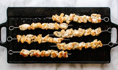Chicken Kabobs in the Oven (Quick and easy!) - Pinch and Swirl