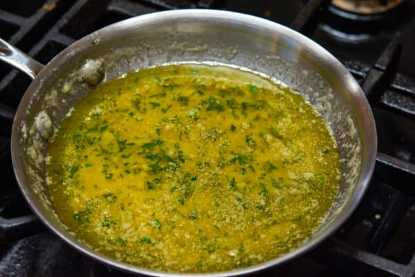 Lemon Garlic Butter Sauce (Made in 7 Minutes!) - Pinch and Swirl