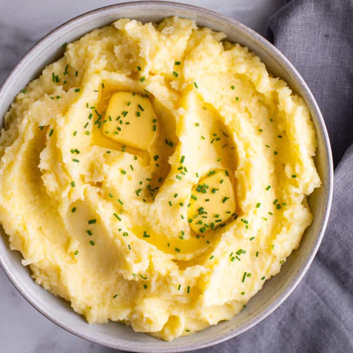 Yukon Gold Mashed Potatoes - Pinch and Swirl