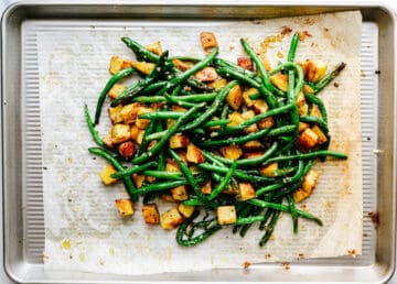 Roasted Green Beans and Potatoes - Pinch and Swirl