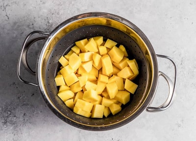 Cheesy Mashed Potatoes - Pinch and Swirl