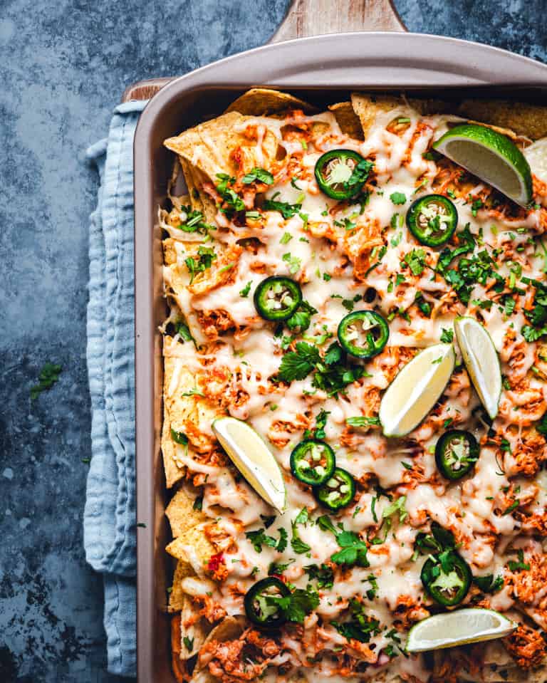 Easy Sheet Pan Shredded Chicken Nachos (Ready in 20 Minutes!) - Pinch ...