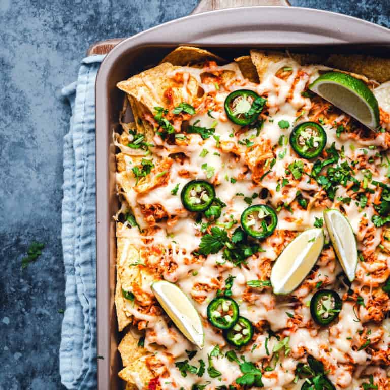 Easy Sheet Pan Shredded Chicken Nachos (Ready in 20 Minutes!) - Pinch ...
