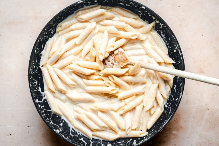 Steak Pasta (30 minute recipe!) - Pinch and Swirl