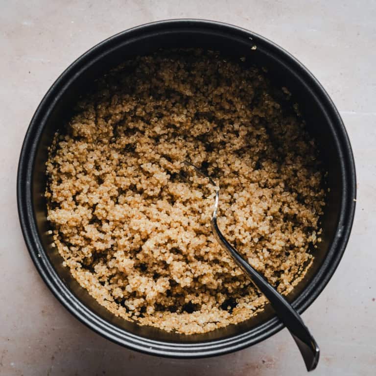 How To Cook Quinoa In A Rice Cooker - Pinch and Swirl
